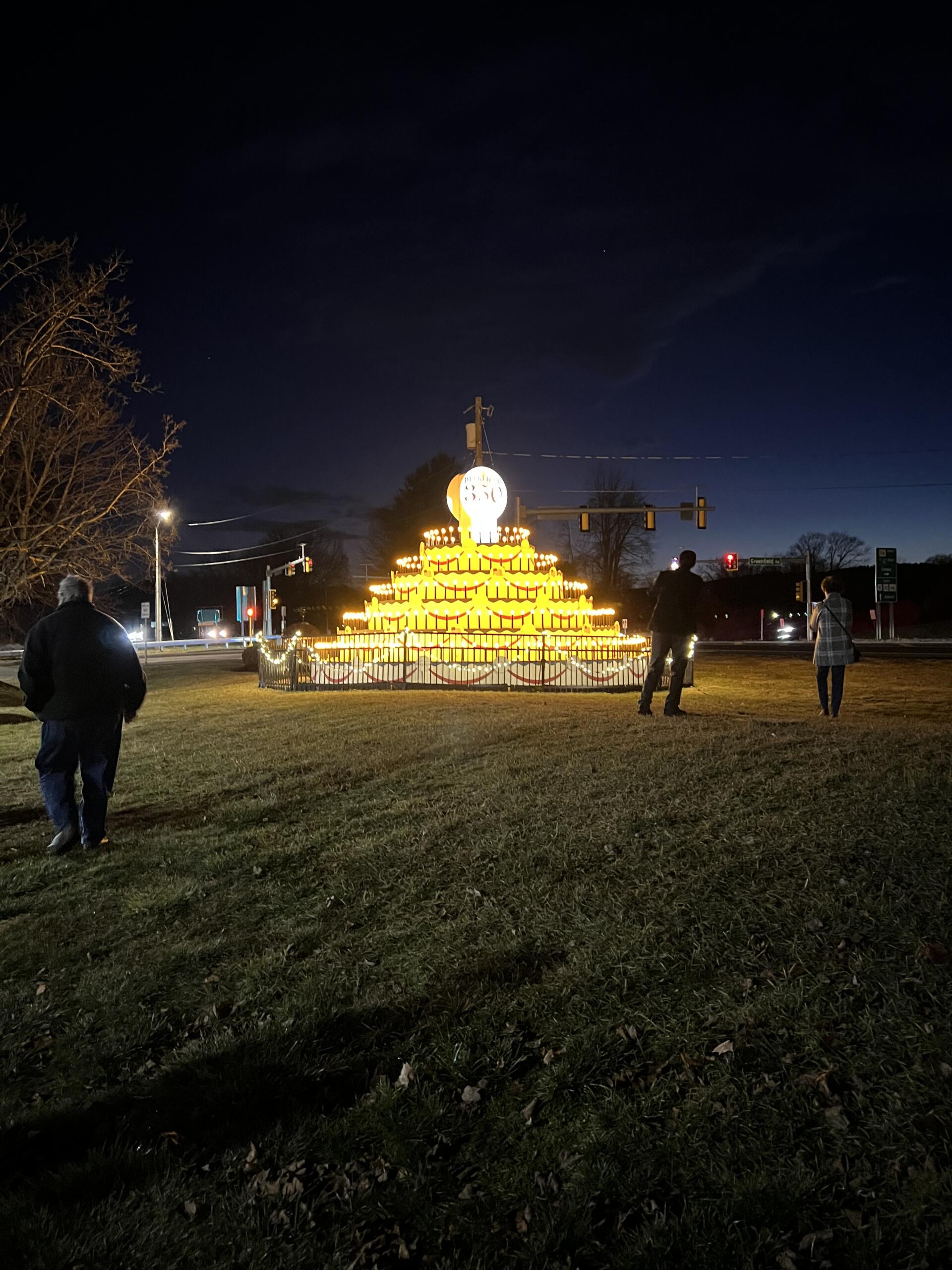 Deerfield Kicked Off Yearlong 350th Celebration With Cake Lighting ...