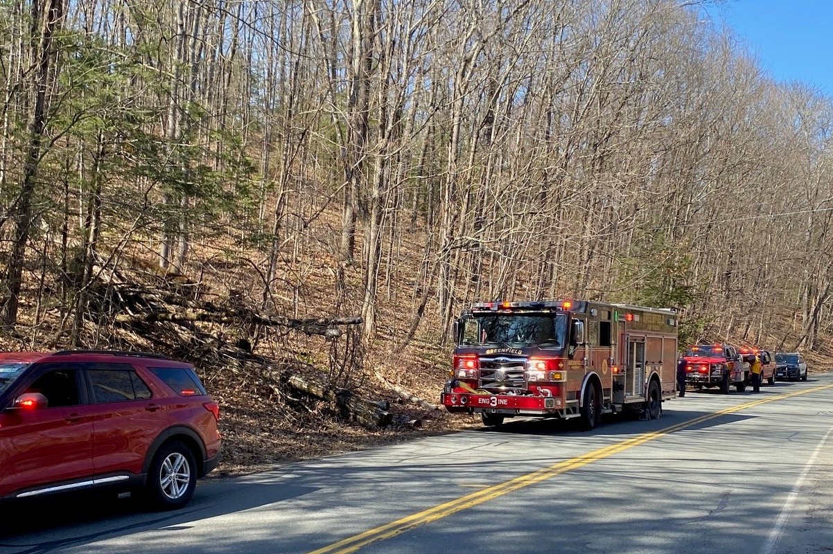 Small brush fire contained at Highland Park - Franklin County Now